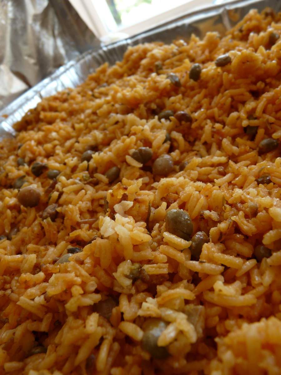 Puerto Rican Rice – The Kitchen Tourist